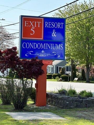 Condos / Townhomes for Sale in Saco, ME - Homeslyst