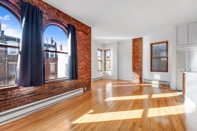 Condos / Townhomes for Sale in Massachusetts - Homeslyst