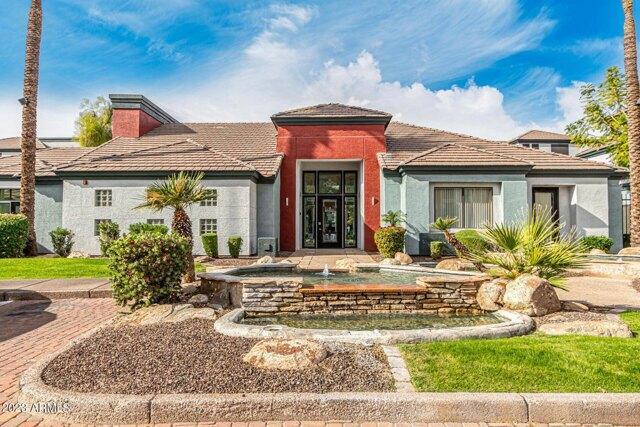 Condos / Townhomes for Sale in Phoenix, AZ - Homeslyst